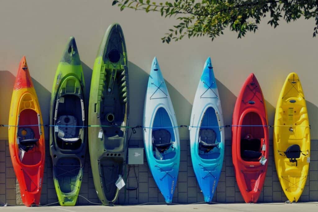 Learn How to Kayak For Beginners - Everything You Need to Know